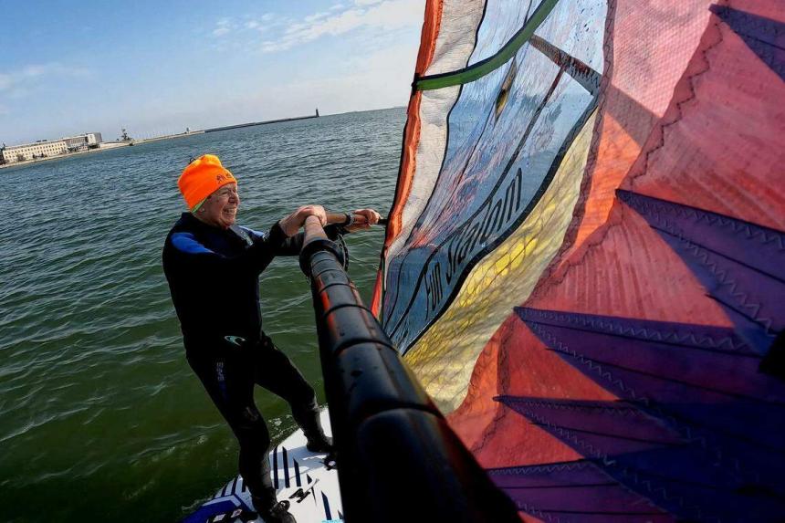 Polish 88-year-old takes tilt at world's oldest windsurfer crown | The ...