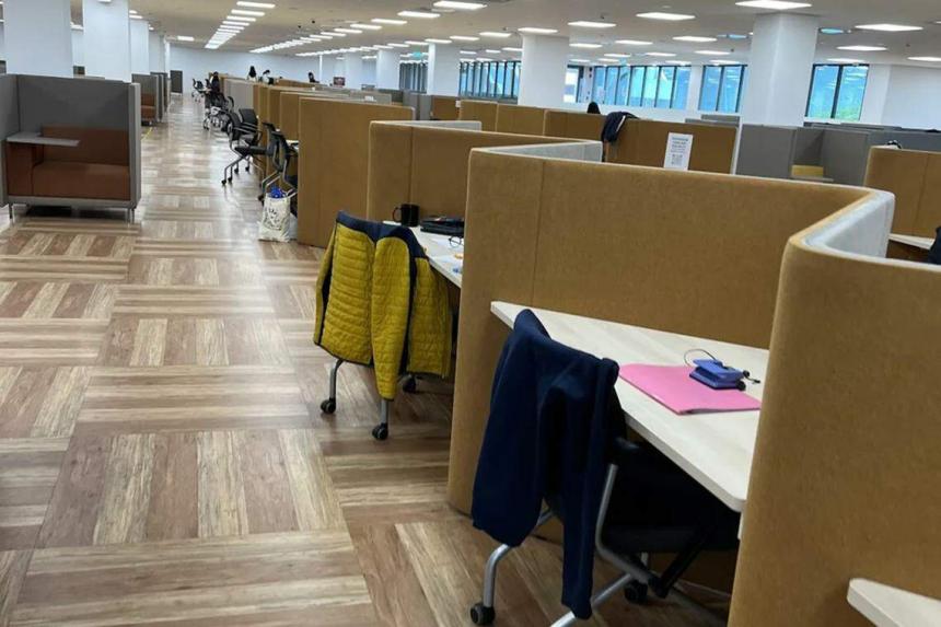 NUS enforces hourly checks in libraries to deter hogging of seats | The ...