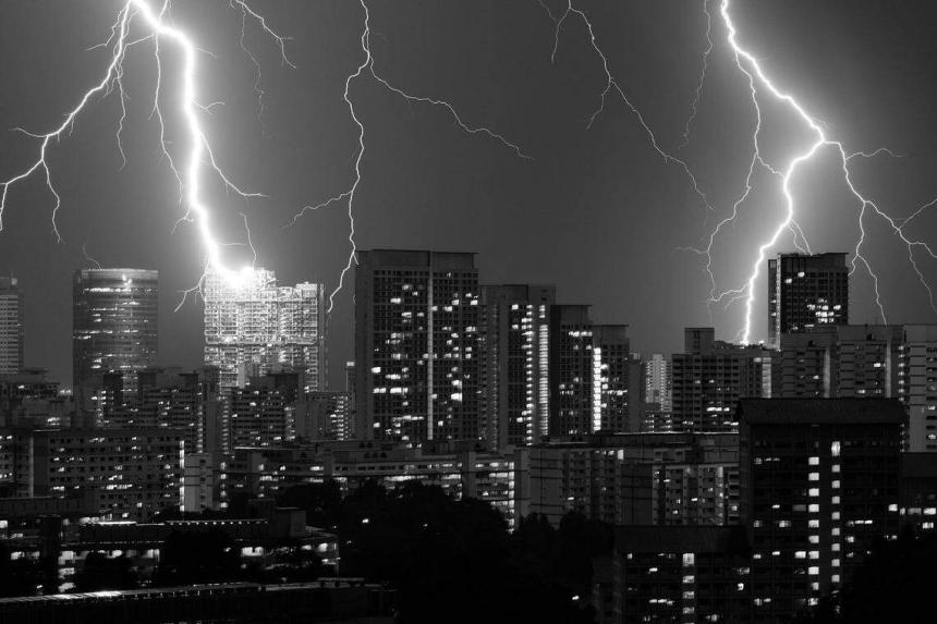 Shutterbugs on quest to get the perfect shot as lightning ignites ...