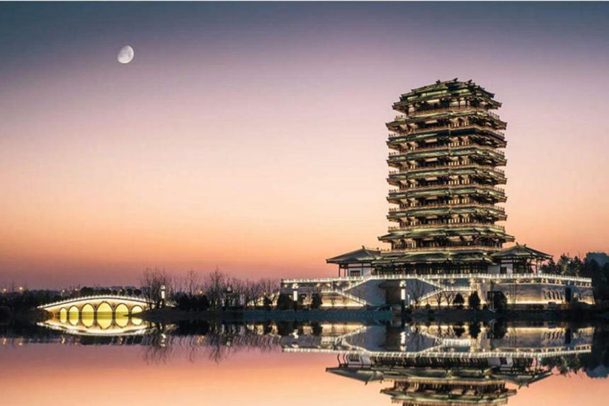 Broke Chinese Gen Zs turn factory town Zibo into top May Day tourist spot | The Straits Times