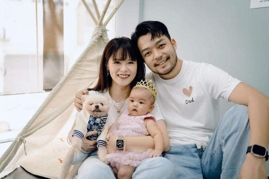Actress Jayley Woo shares photo showing husband’s face for the first ...