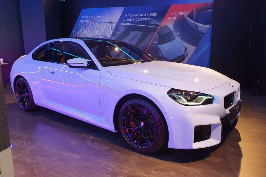 Fast Lane: BMW M2 lands; 718 Spyder RS packs oversized engine; Alpine ...