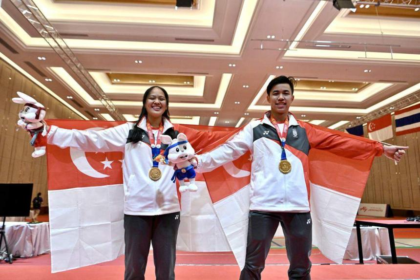 SEA Games 2023: Singapore’s Elle Koh retains epee title, Samuel Robson wins foil final | The ...