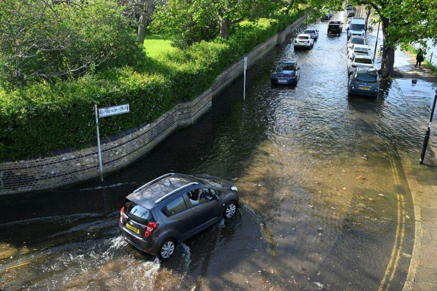 UK accelerates London flood defence plan to counter rising climate risk ...