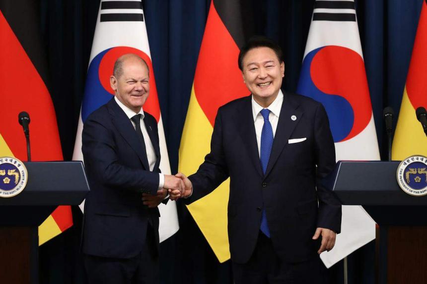 Scholz visits DMZ as South Korea, Germany plan to sign pact to boost ...