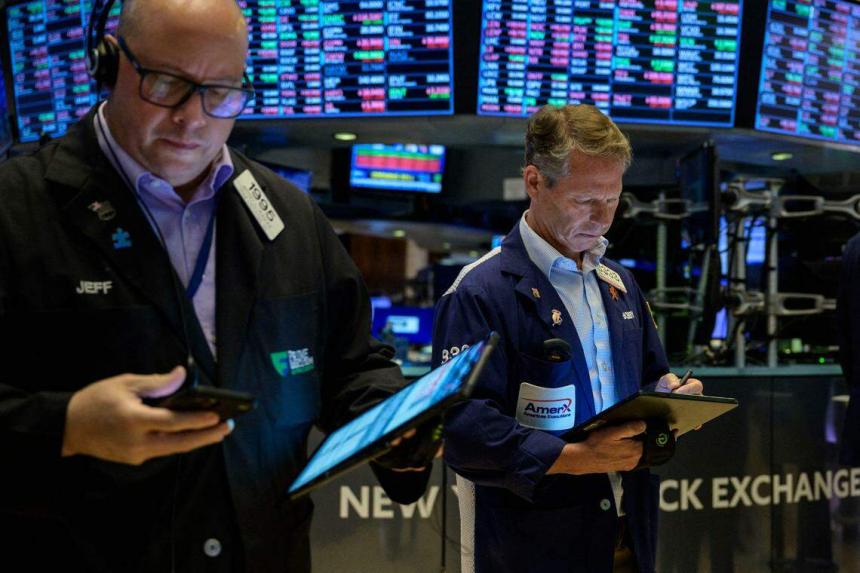 US stocks fall again as key debt deadline looms | The Straits Times