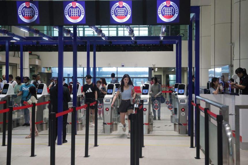 Immigration clearance rate at Woodlands Checkpoint bus hall higher with automated lanes | The ...
