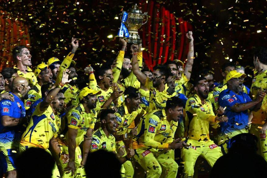 Chennai pip Gujarat in dramatic final to win fifth IPL cricket title ...