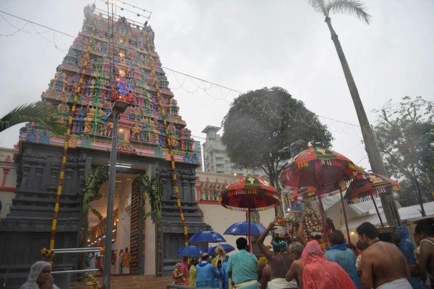 12,000 devotees brave rain to witness Hindu temple consecration ceremony | The Straits Times