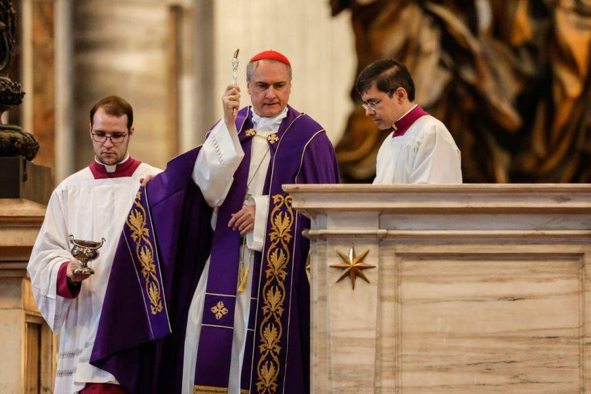 Purification rite in St Peter’s Basilica after naked man desecrates ...