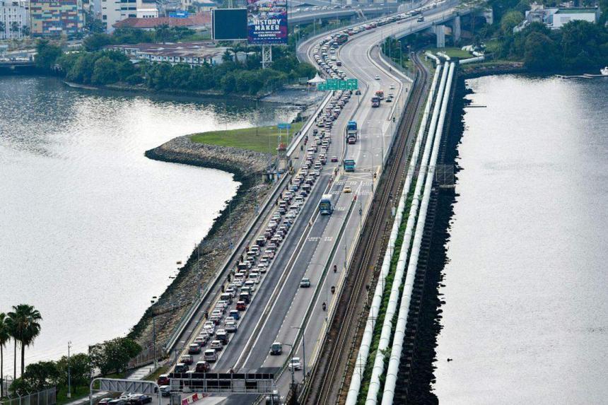 Nearly 1.5m cleared Woodlands, Tuas checkpoints over Vesak Day weekend ...