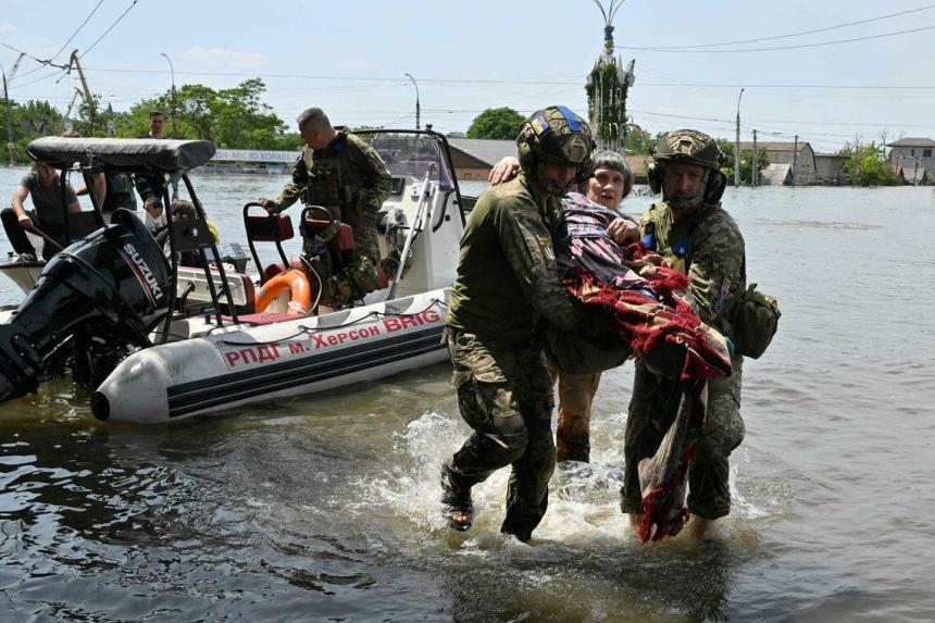 Evidence grows of explosion at collapsed Ukraine dam | The Straits Times