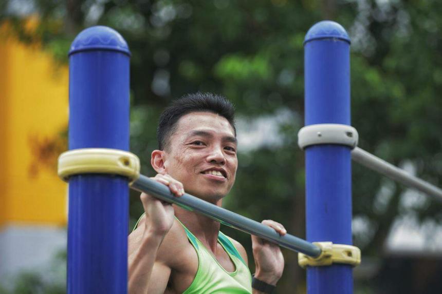 SAF commando sets national record with 650 pull-ups in an hour | The ...