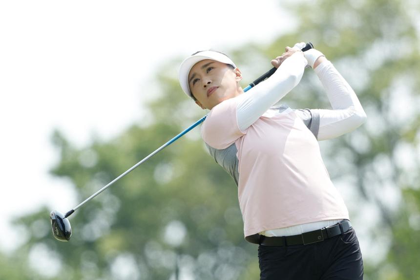 Amy Yang seizes LPGA third-round lead with back-to-back birdie finish ...