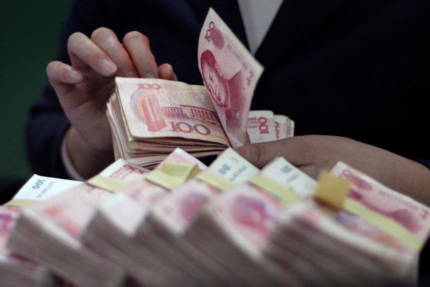China extends fight against weak renminbi as drops unsettle PBOC | The ...