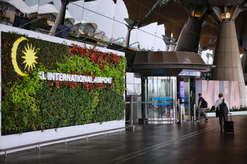 Operations at Malaysia’s entry points can be improved, says PM Anwar ...