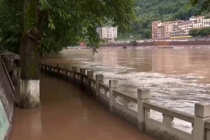 Railway bridge partly collapses in China’s Chongqing as rain drenches ...