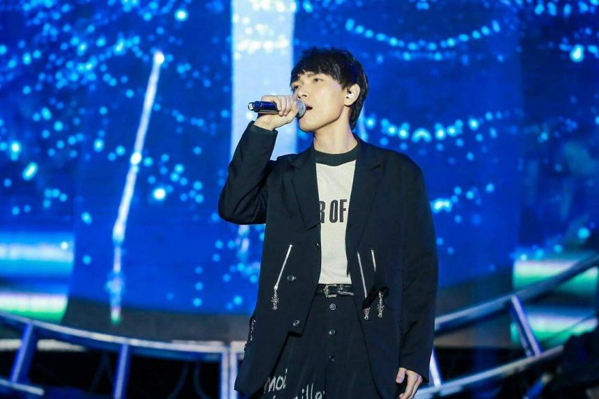 Life Listens: Music from Taylor Swift, Olivia Rodrigo, Kelly Clarkson, Aska Yang and Dru Chen ...