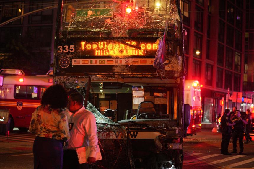 2 crowded buses collide in New York, injuring at least 18 people | The Straits Times