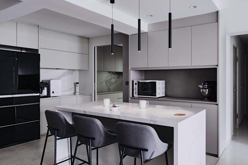 The Chic Home: 5-room Pasir Ris flat is elegant in soft neutrals | The ...