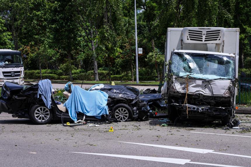 Man dies in accident in Upper Thomson Road; lorry driver arrested for ...