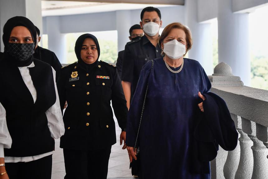 Malaysia’s ex-PM Najib asked me to clear his name, says ex-central bank ...