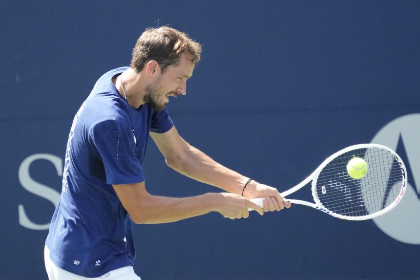 Medvedev back in his element on Canadian hardcourts | The Straits Times