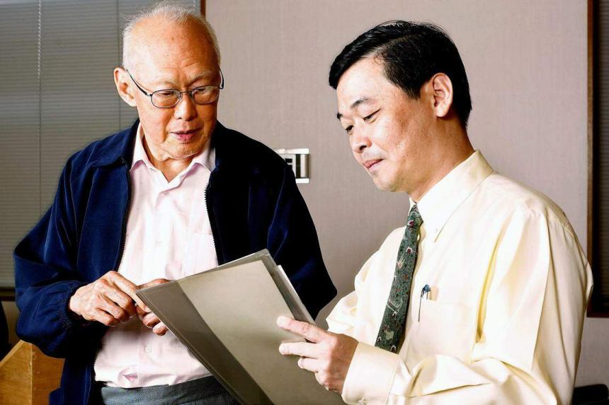 Dr Chua Chee Lay, former Mandarin tutor for LKY, wins S.E.A. Write ...