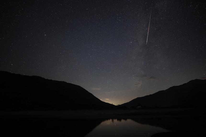 Perseid meteor shower sends shooting stars across skies the world over ...