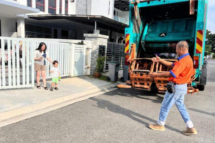Malaysian garbage truck driver is three-year-old boy’s unsung hero ...