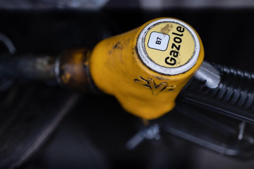 Fossil fuel subsidies surge to record $1.8 trillion despite government pledges to end them, IMF ...