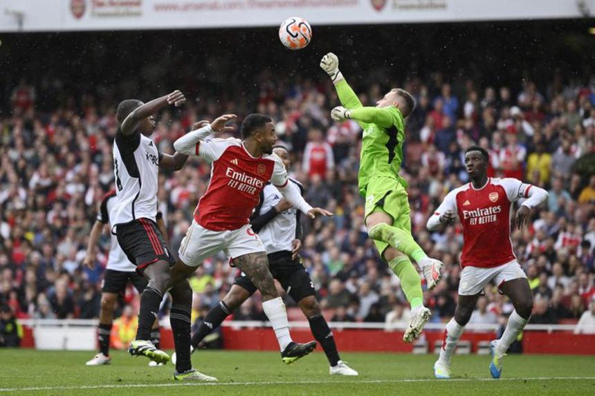 Arsenal held to 2-2 draw by 10-man Fulham | The Straits Times