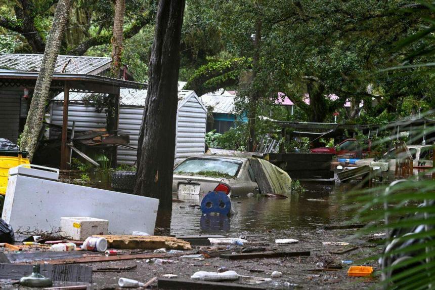 Avoiding catastrophe, Florida’s Gulf Coast begins cleanup from Hurricane Idalia | The Straits Times