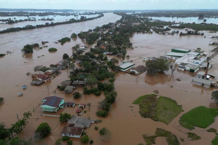 Cyclone batters southern Brazil, death toll from floods hits 31 | The ...