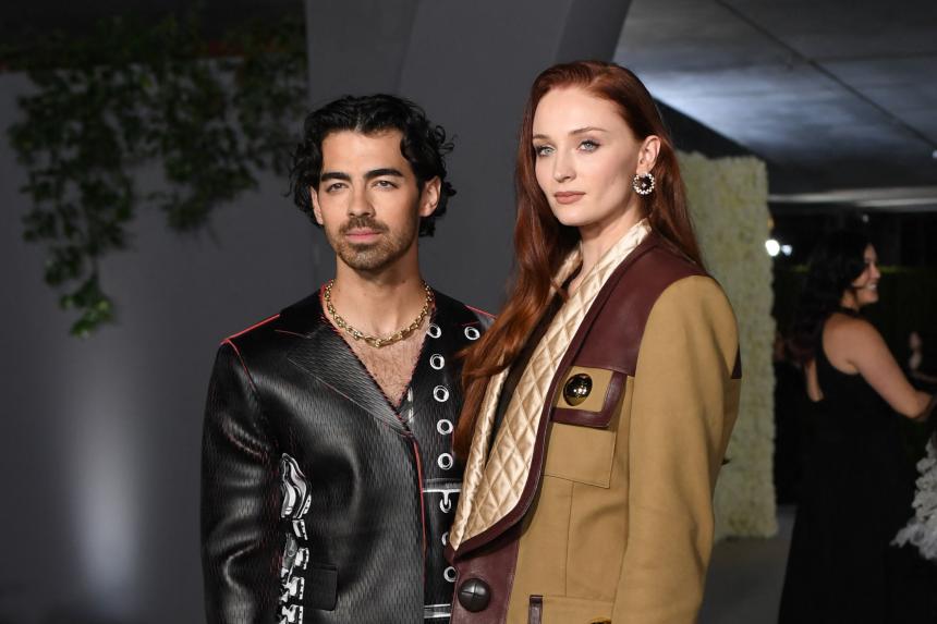 Singer Joe Jonas files for divorce from Game Of Thrones actress Sophie ...