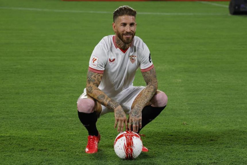 Sevilla president gets his wings at Ramos presentation | The Straits Times