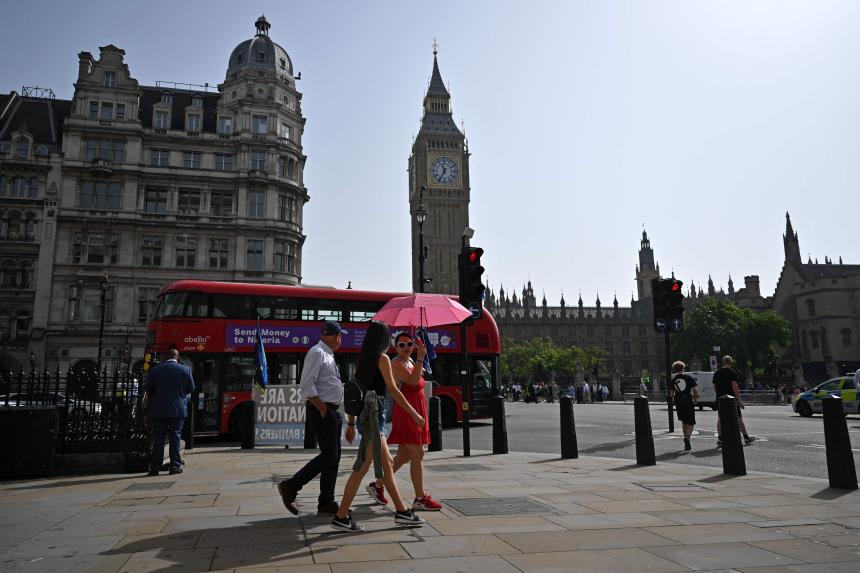 UK experiencing longest September heatwave | The Straits Times
