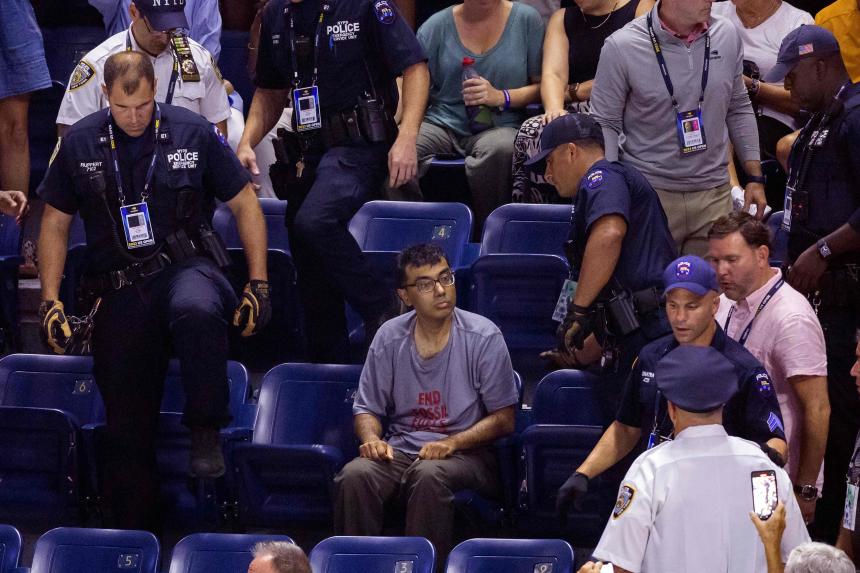 US Open semi-final disrupted by climate protesters, including one who ...
