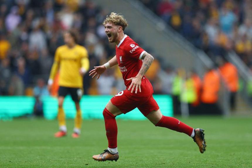 Liverpool go top of the English Premier League with 3-1 win at Wolves ...