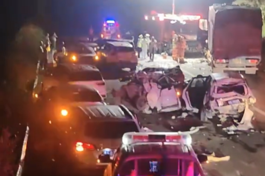 5 dead, 15 hurt in multi-car crash on China expressway ahead of Mid ...