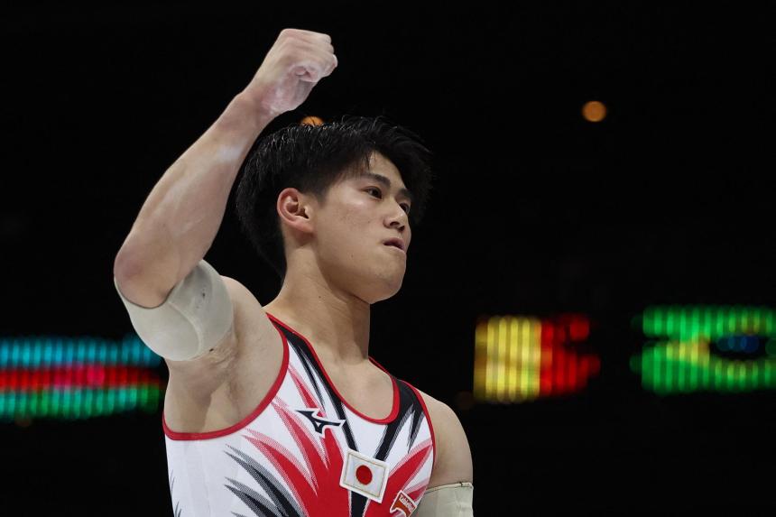 Daiki Hashimoto nails gymnastics team world title for Japan, coming ...
