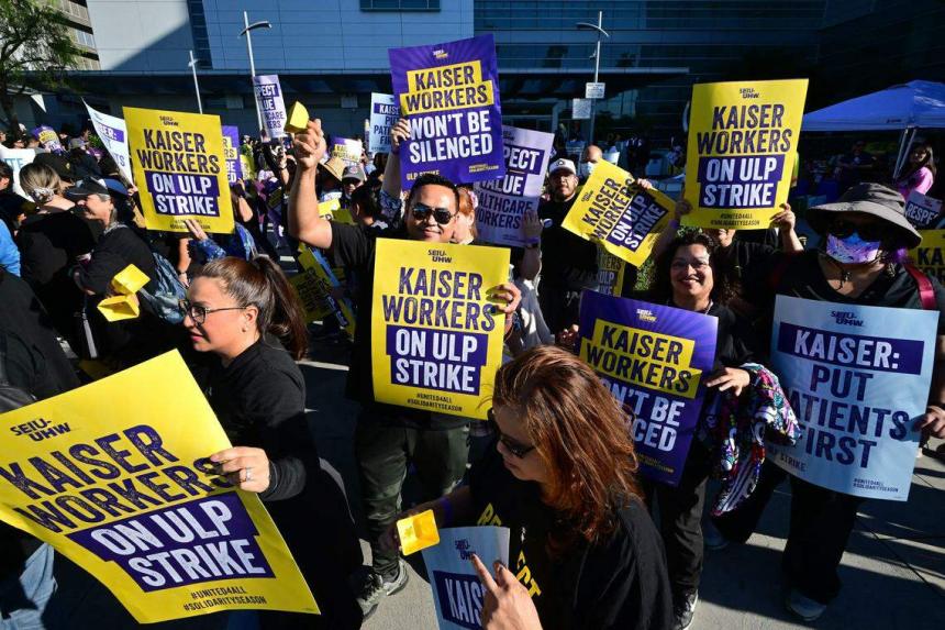 More than 75,000 US healthcare workers begin 3-day strike | The Straits ...