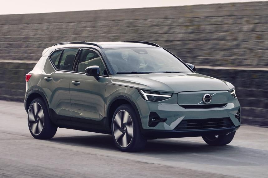 Sleek, stylish and sustainable: Luxury carmaker showcases all-electric ...