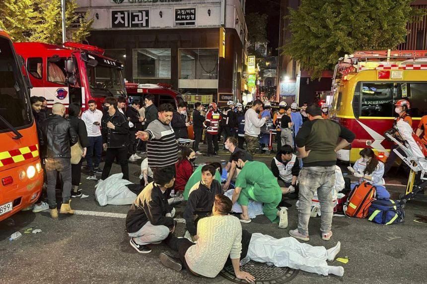 Seoul sets up crowd control alert system for Halloween, a year after ...