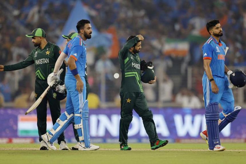 'Timid' Pakistan search for ways to revive World Cup campaign | The Straits Times