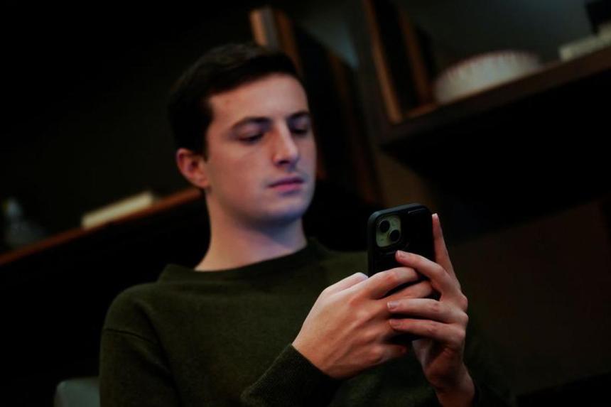 Fearful and grieving, Gen Z Americans clash over Israel conflict | The ...