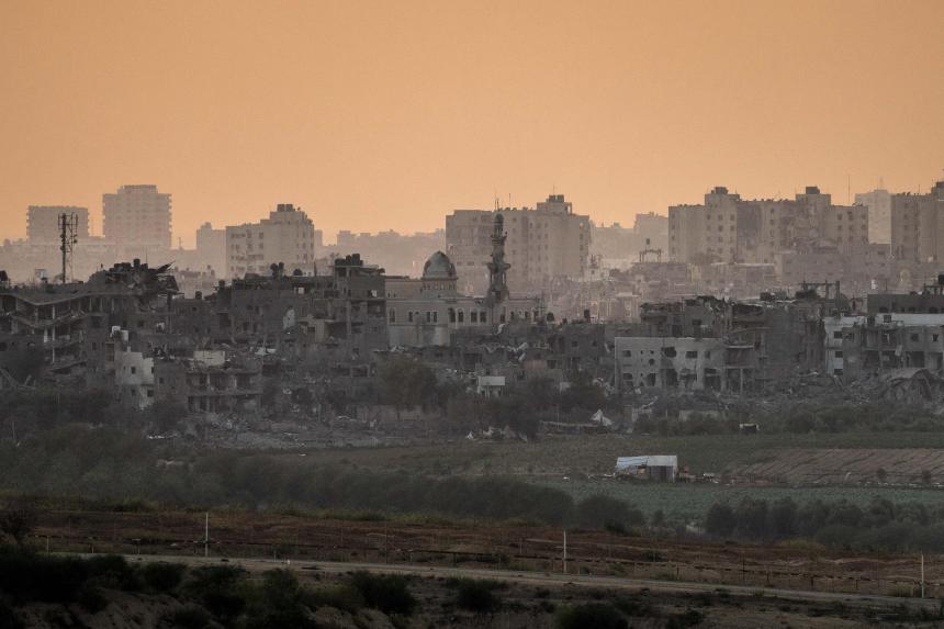 In northern Gaza, the price of a ride south is out of reach for many ...