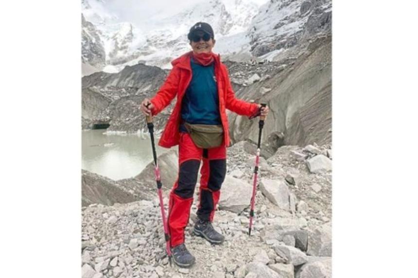 Malaysian grandmother makes it to Mount Everest base camp at age 73 ...