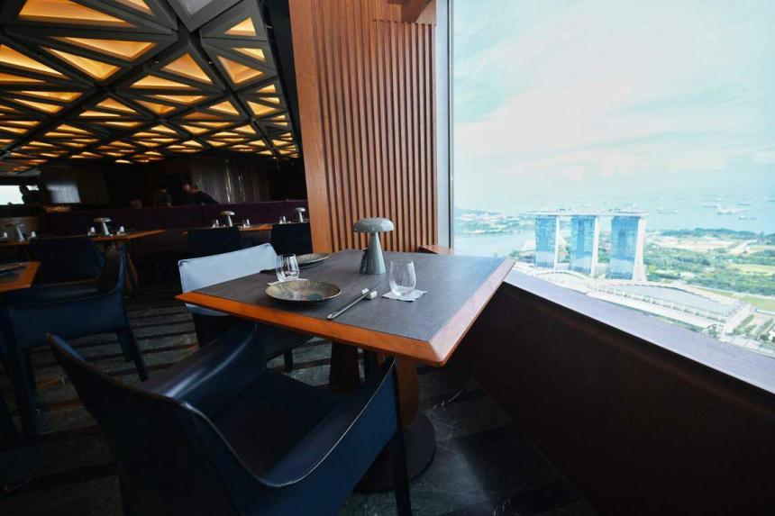 New nightspot to open at top of One Raffles Place in Dec; the largest ...
