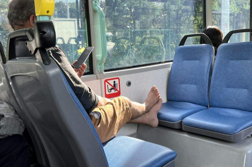 Bad commuter etiquette: Blasting videos, hogging poles among S’poreans ...